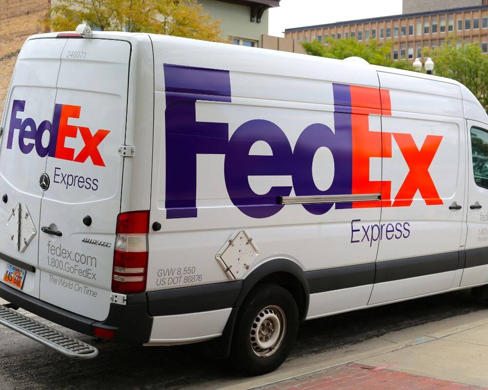 FedEx Shipping | Goin Postal Camp Lejeune, NC